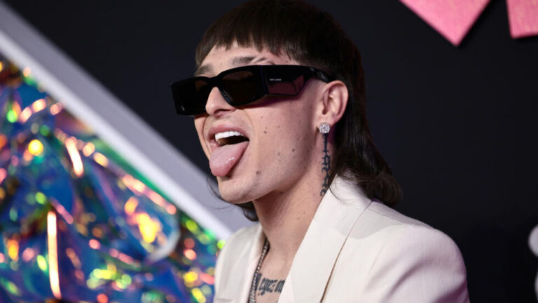 Peso Pluma protagonizó la nueva sesión de Amazon Live Music | El Sumario