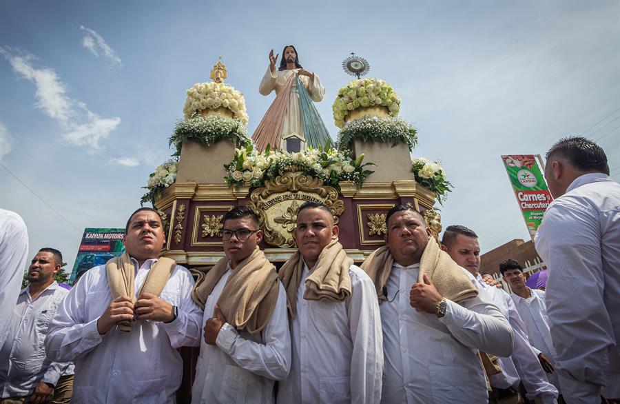 Jesús de la Divina Misericordia | El Sumario Jesús de la Divina Misericordia | El Sumario
